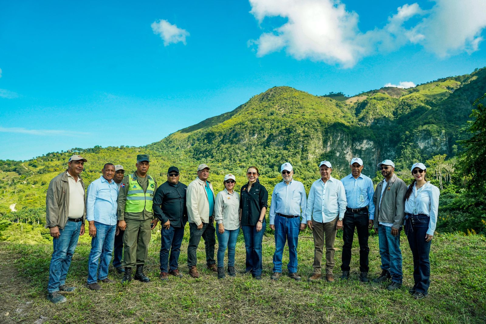 Medio Ambiente junto a Fundación Sur Futuro inician “Mes de la ...