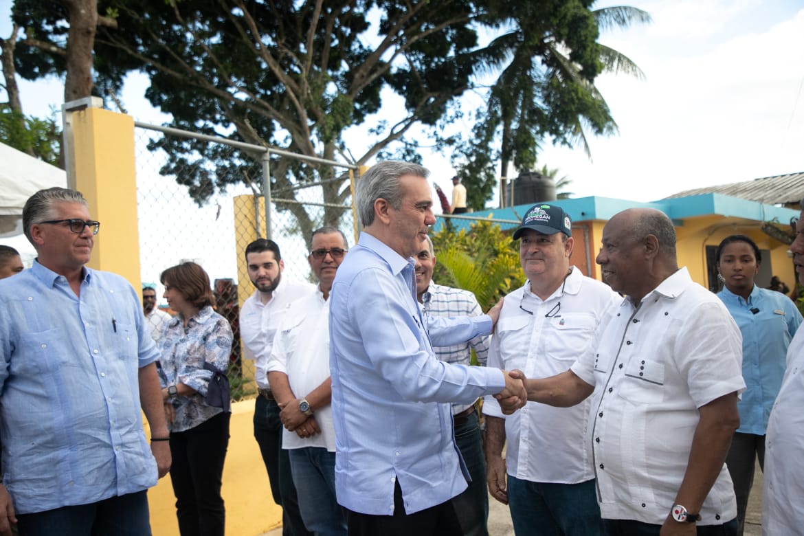 Gobierno reconstruirá calles, aceras, contenes y drenajes en San Isidro ...