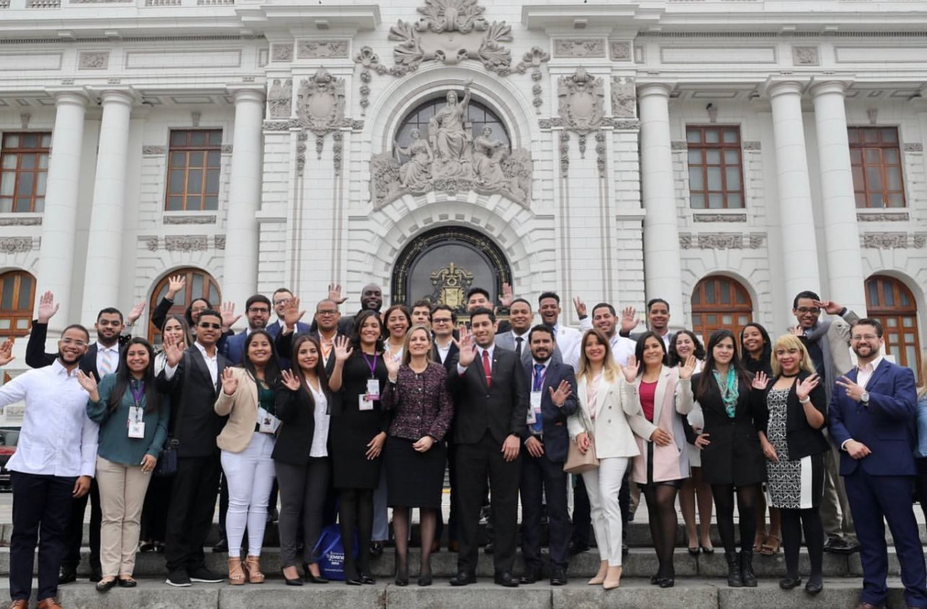 Delegación del MINERD participa en foros internacionales de desarrollo ...