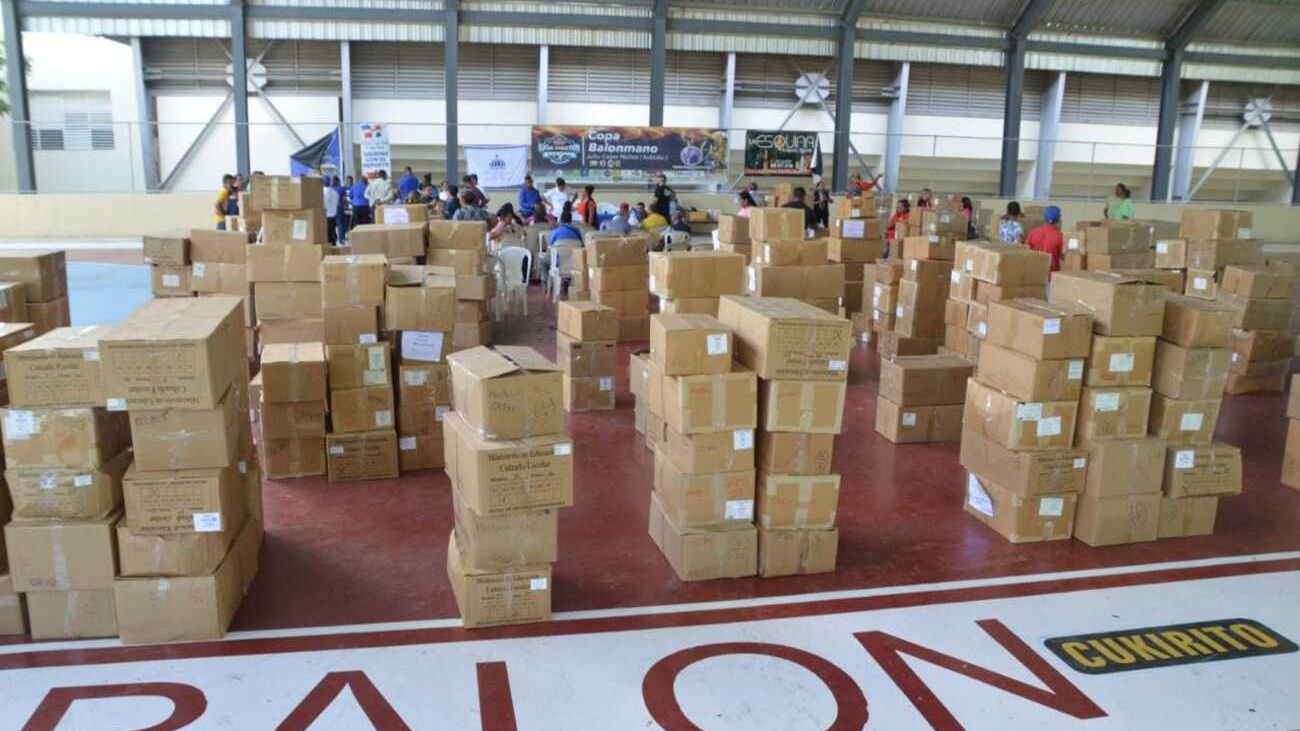 INABIE ha entregado más de 329,000 kits de utilería para el año escolar ...