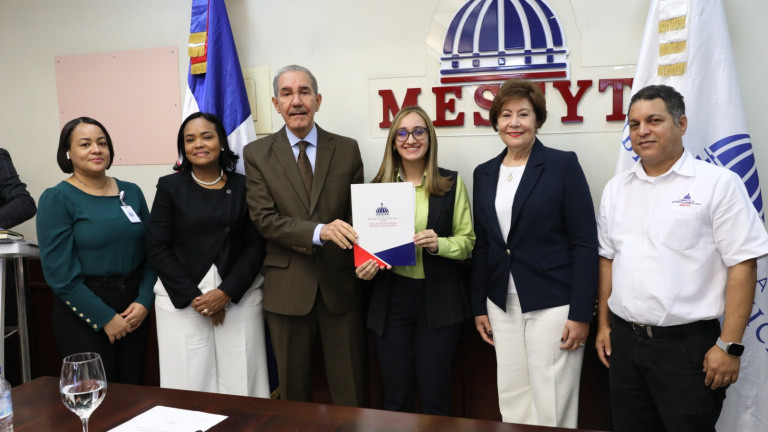 Mescyt presenta normativa nacional para prácticas y pasantías ...